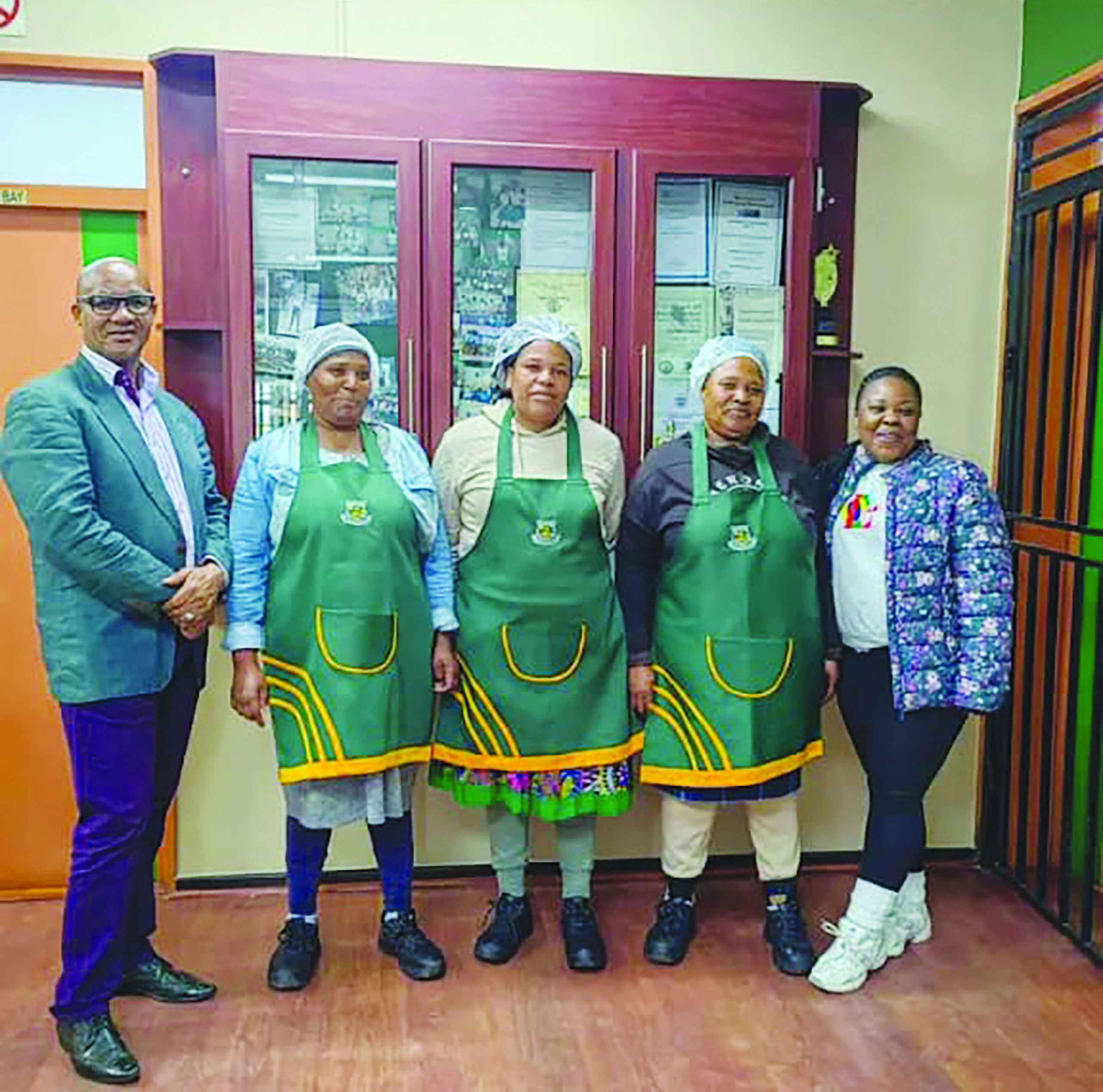 Iimbokodo ezixelenga esikolweni - Dizindaba